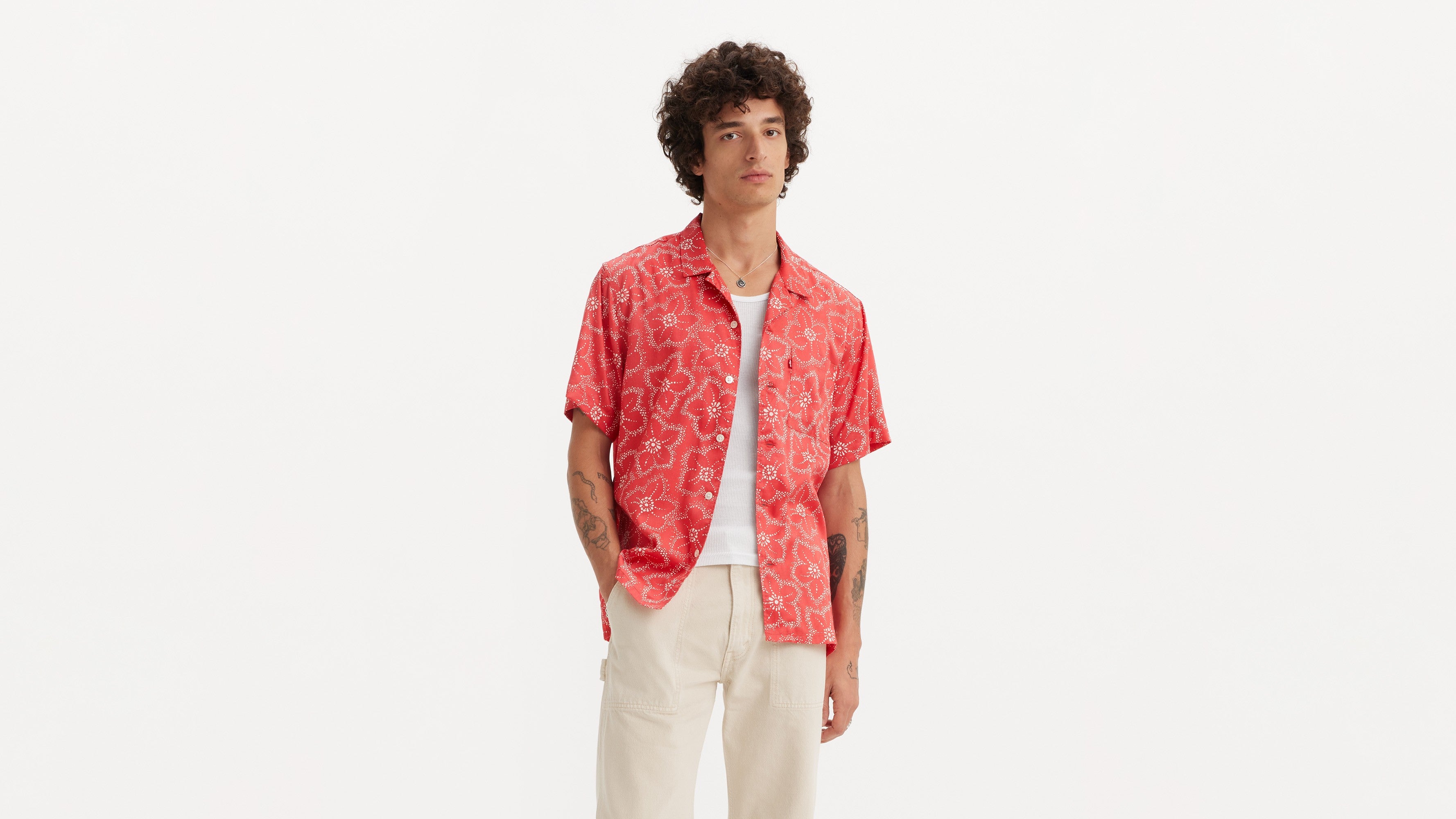 Levi’s® Men’s Sunset Camp Shirt - Dante Floral Sundown Red | Levi's PH